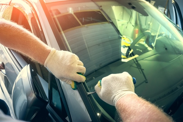 Windshield Replacement Experts | Zenith Auto Glass In Duluth